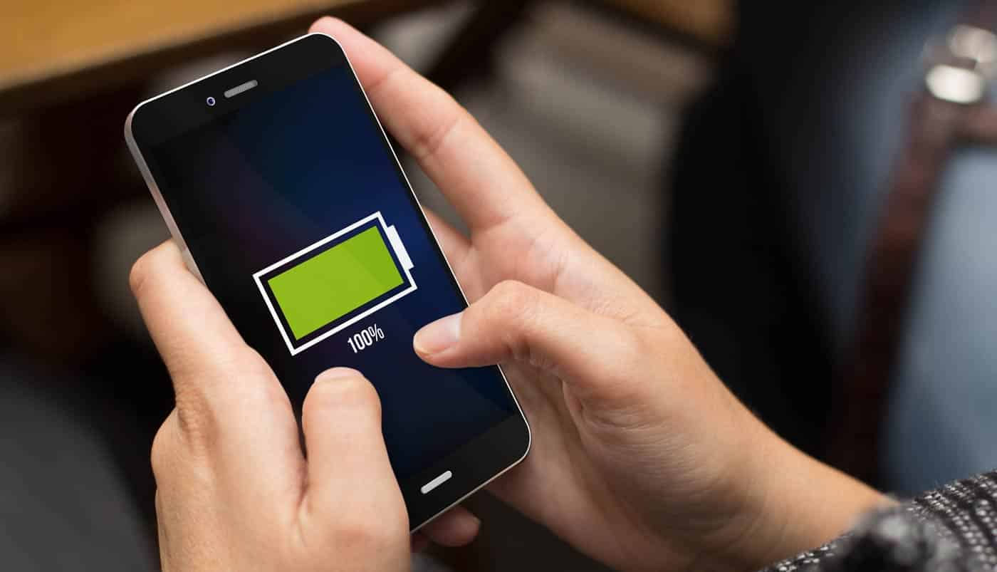 ¿Cómo cargar tu teléfono de una forma adecuada? - Katazu